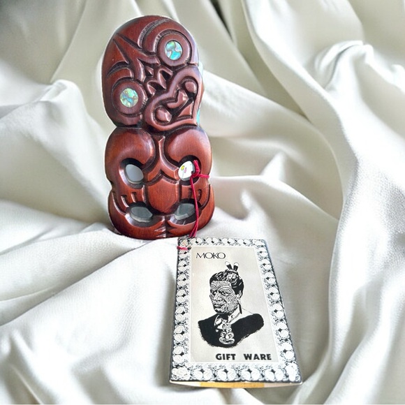 MOKO | Accents | Vintage Moko Authentic Mori Carving Heitiki New ...